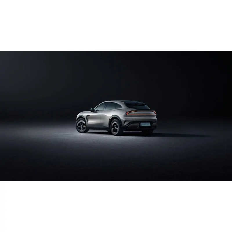 Xiaomi YU7 Max Titanium Metallic Electric SUV Interior color Turquoise ...